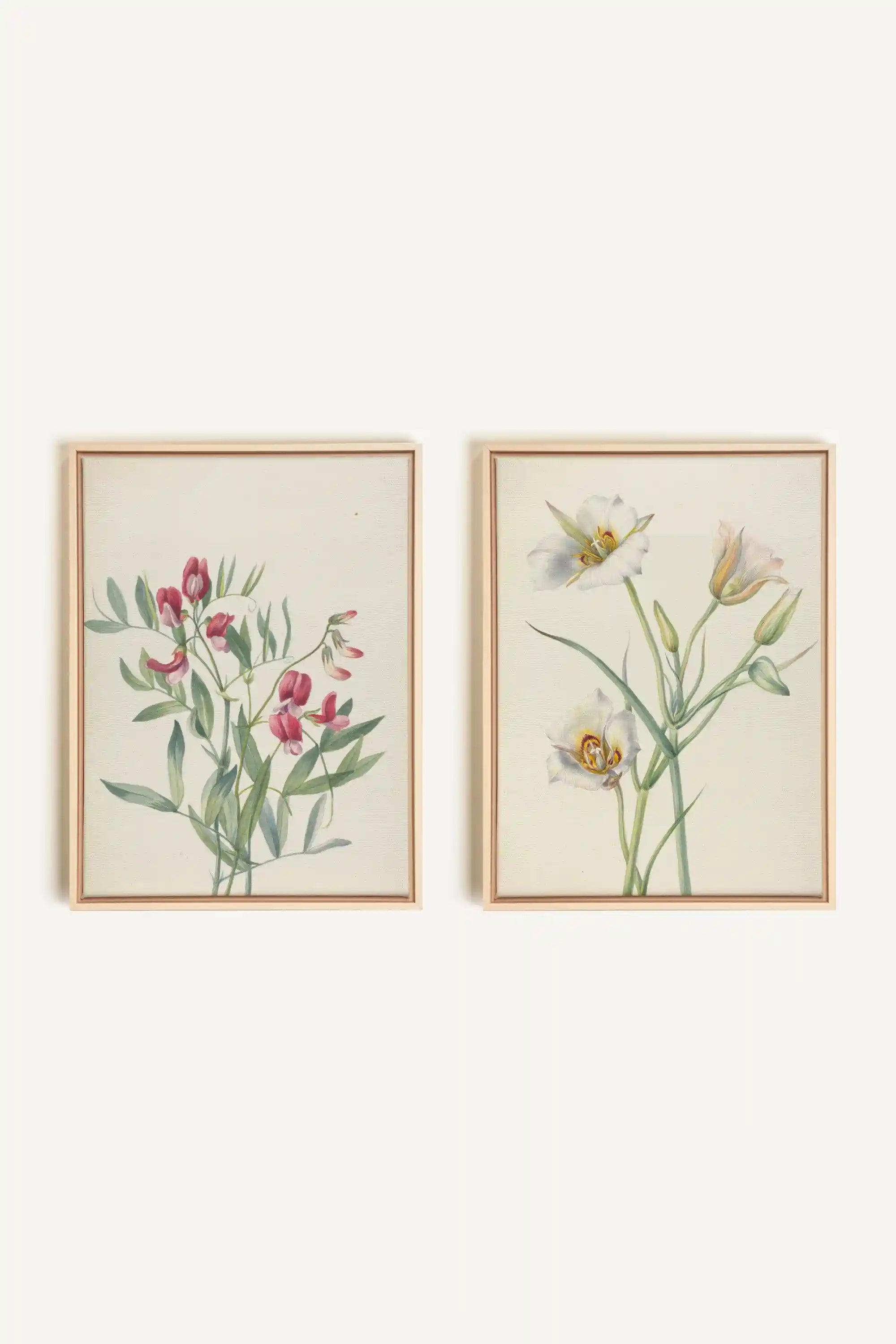 NATURE'S POEM DUO, 2 Works on stretched canvas, framed Naturel Clair ...